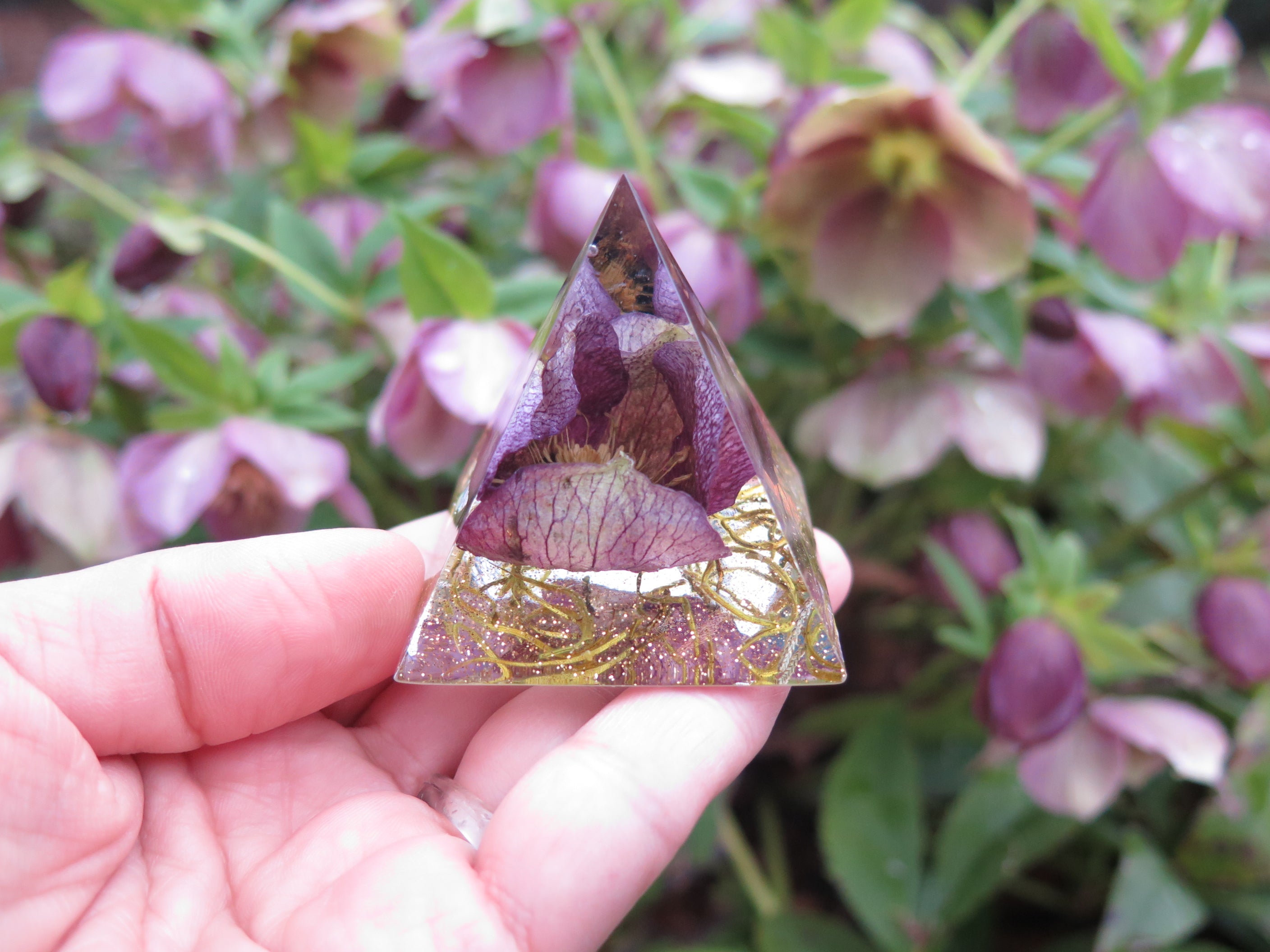Home / Funeral Flower Pyramid Paperweight with Infused Cremation Ashes